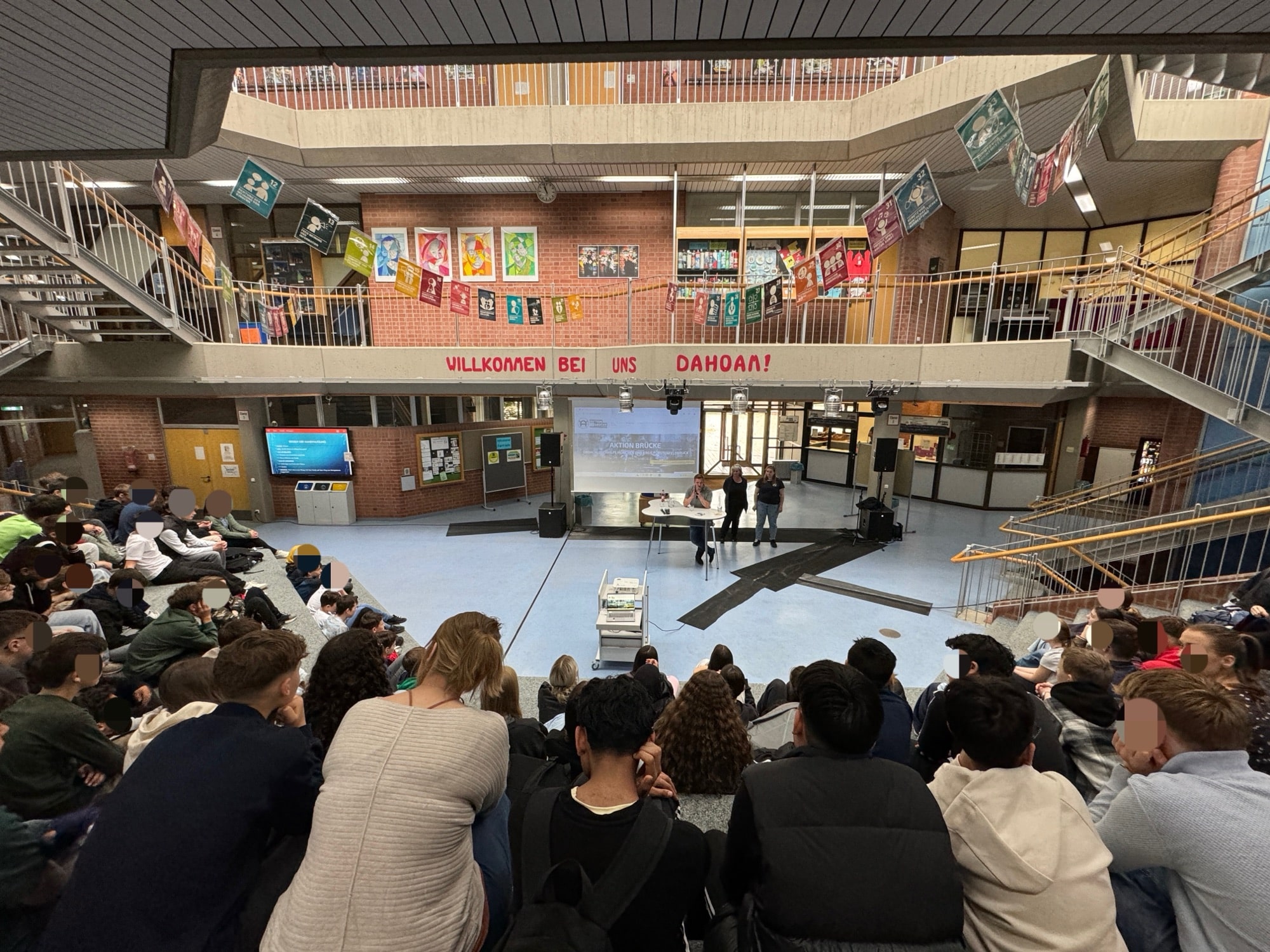 Vortrag in der Realschule Ismaning Obdachlosenhilfe — Aktion Brücke e.V.